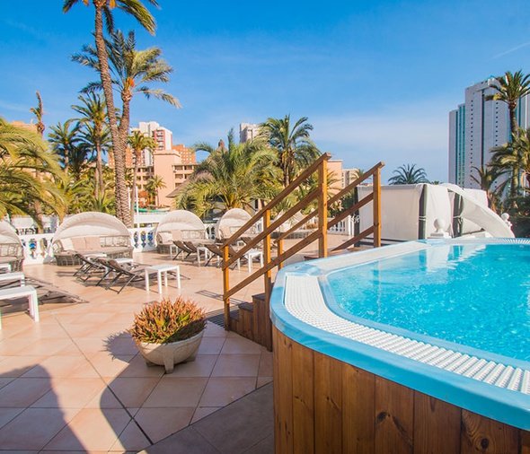 Magic Tropical Aparthotel’s Services, Benidorm. Official Website
